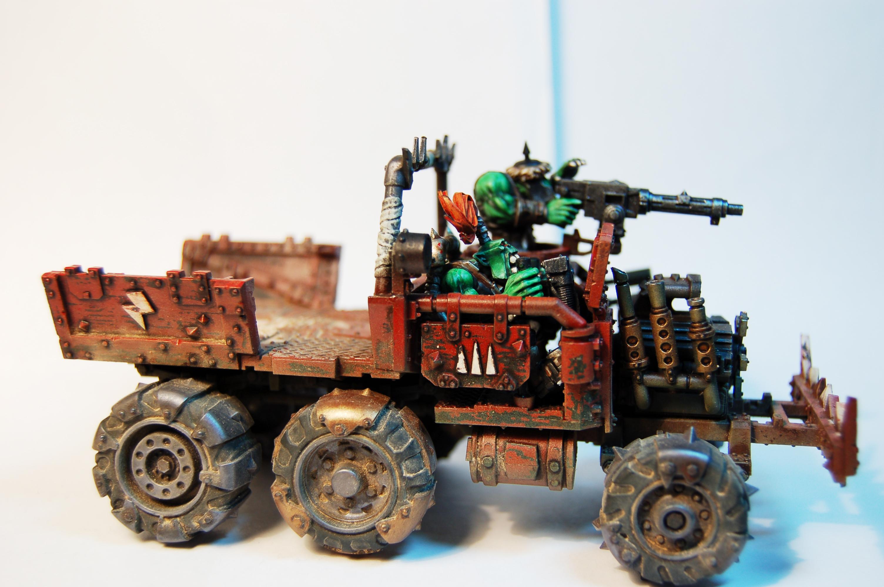 Orks, Trukk, Warhammer 40,000 - Ork Trukk - red paint job - Gallery - DakkaDakka